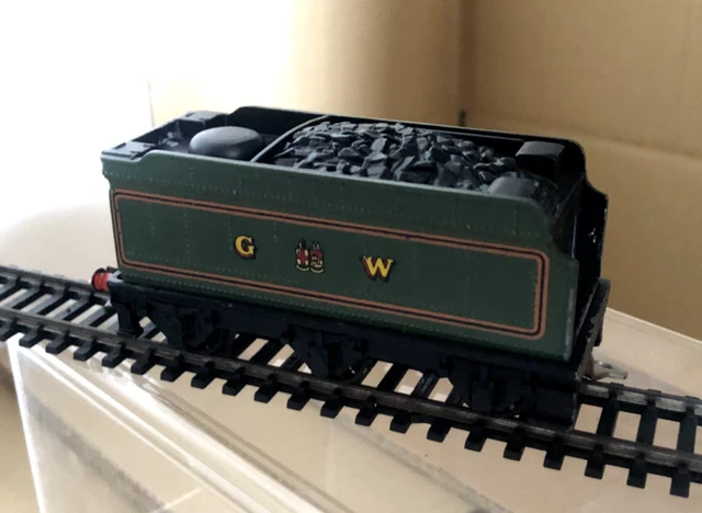 WRENN OO GAUGE Castle Class GWR Steam Locomotive Tender Only - Spares £ ...