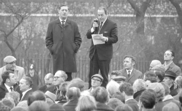 ADDRESSING A MASS Meeting - Mr Peter Shea Of The Tgwu Addresse- 1970 ...