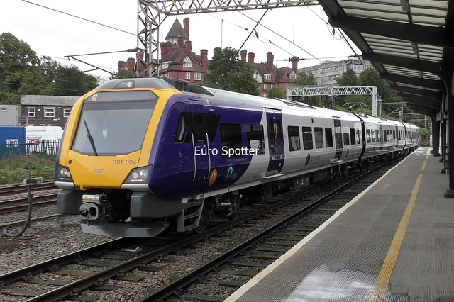 B233 35MM SLIDE Northern Class 331 331108 @ Doncaster £3.54 - PicClick UK