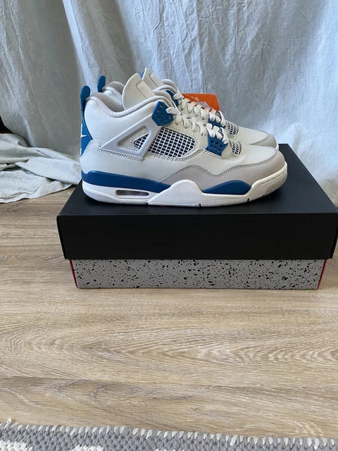 NIKE AIR JORDAN 4 Retro blu militare (2024) EU 43 | US 9,5 | UK 8,5 EUR ...