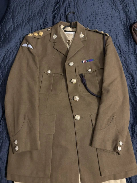 GALLANTRY MEDAL WINNER Officers Service Dress Uniform - Reenactment 40s ...