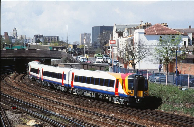 4107 RAILWAY COLOUR Slide Emu Class 444 018 At Fratton 2004 £2.99 ...