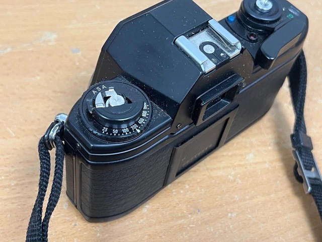 NIKON EM M90 analoge Spiegelreflexkamera 35mm - Zifferblattfehler ...