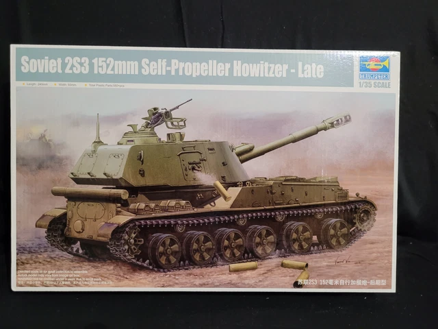 TRUMPETER 05543 SOVIET 155mm Self-Propelled Howitzer 2S3 "Akatsiya" 1/ ...