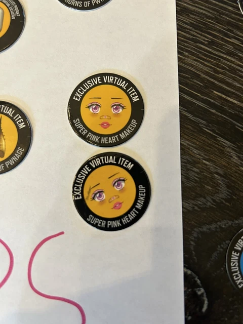 ROBLOX TOY CODE Celebrity Series 8 Super Pink Heart Makeup CODE SENT IN ...