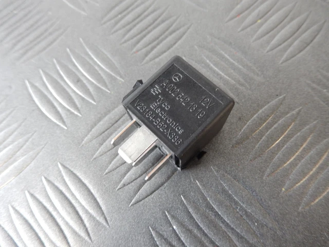 ORG. RELAY RELAIS Relai Schwarz A0025421319 Mercedes Benz A-Klasse W169 ...