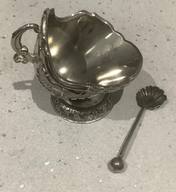 ANTIQUE SILVER PLATED Mini Coal Scuttle Salt Sugar Bowl And Scoop £19. ...