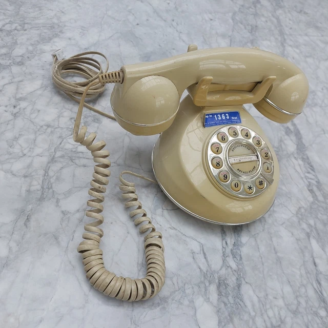 ASTRAL &THE KNIGHTSBRIDGE& Vintage Cream Retro Style Push button ...