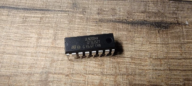 CI ULN2004A IC NPN Darlington Transistor Array DIP16 EUR 5,99 - PicClick FR