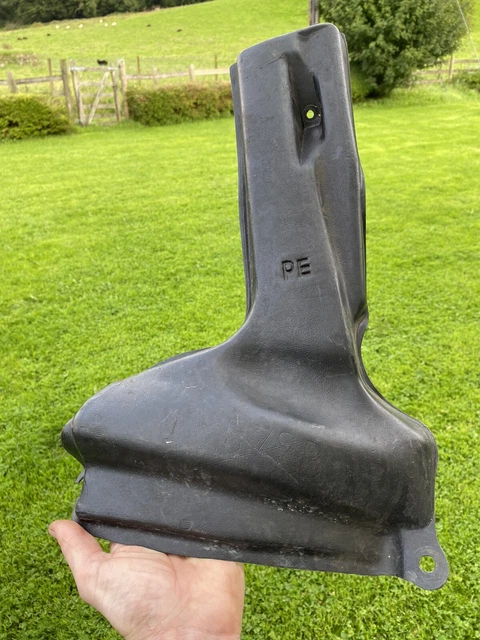 TOYOTA MR2 MK1 Engine Bay Fuel Pipe Cover. AW11 Gas Pipe Bulkhead Cover ...
