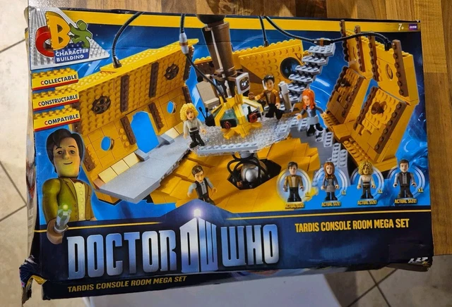 DOCTOR WHO MEGA TARDIS Console Playset Character Building With 4 ...