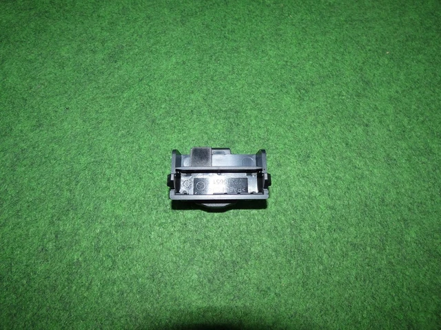 ORIGINAL MERCEDES-BENZ W205 Classe C Interrupteur A2059051003 EUR 30,00 ...