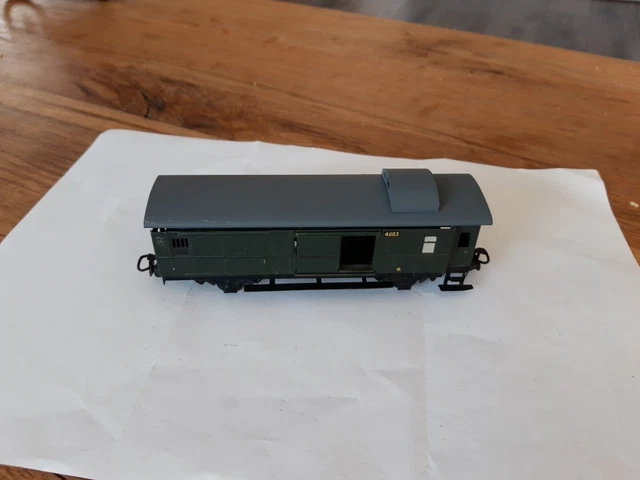 MÄRKLIN 4003 Gepäckwagen 3294 aus Blech,Spur HO. funktioniert. Türen Zum Öffnen EUR 9,50 ...