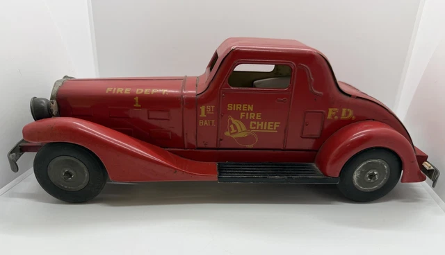 ANTIQUE 1930S CLOCKWORK Wind Up Marx Tin Toy Siren Fire Chief Car ...