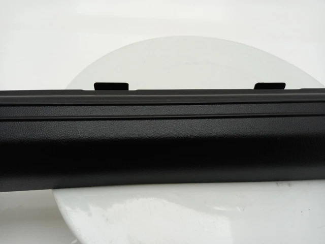 HYUNDAI IONIQ 5 Interior Door Step Plate LH 2021-2024 85871GI000 £47.03 ...