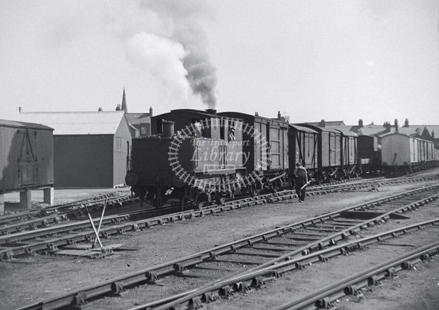 PHOTO BR BRITISH Railways Sentinel Steam Locomotive Class Y1 68148 ...
