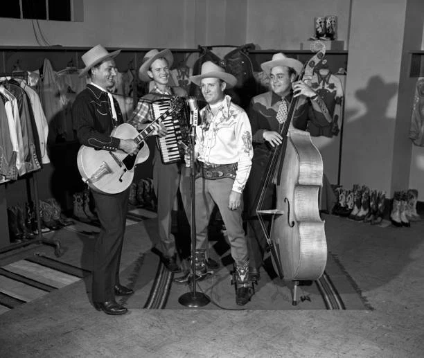 RADIO WESTERN SINGER Gene Autry At Madison Square Garden 3 Old TV Radio ...
