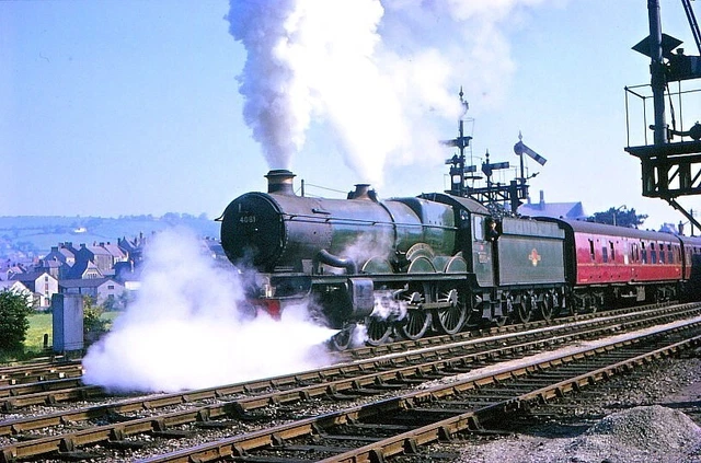 ORIGINAL 35MM SLIDE 4081 "WARWICK CASTLE" AT CARMARTHEN STATION 6/1962 ...