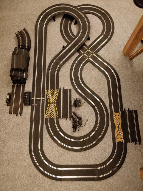 SCALEXTRIC 8X4 LAYOUT Plus Extra Track £40.00 - PicClick UK