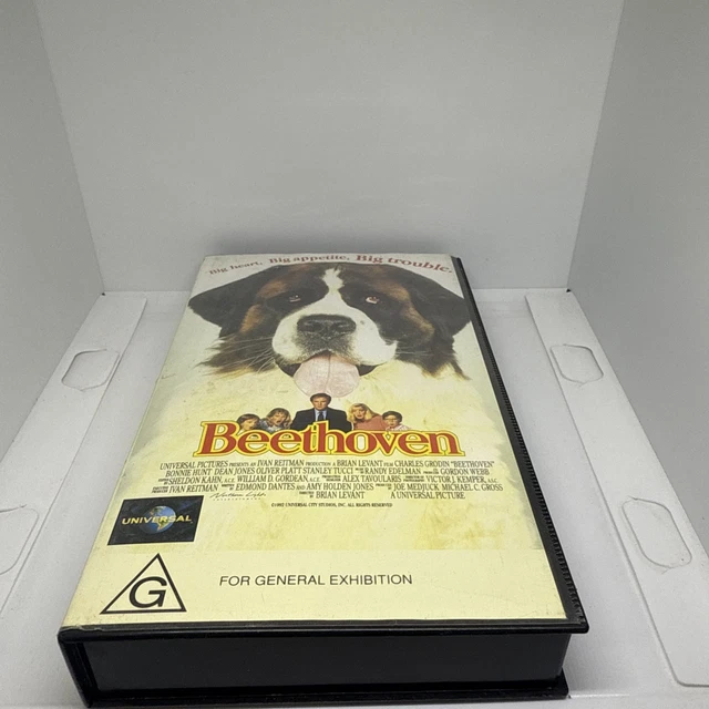 BEETHOVEN VHS VIDEO Tape Family Movie 1992 Charles Grodin Vintage Dog ...