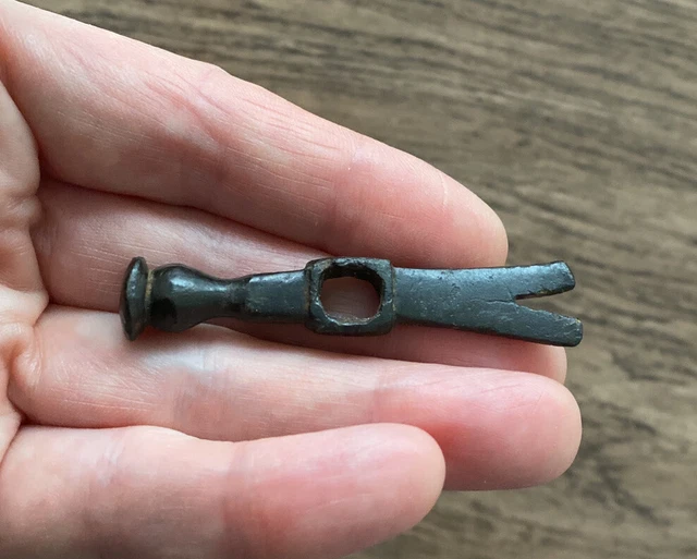 17TH CENTURY. SMALL Brass Hammer- Pipe Tamper? Dating To The 1600’S. £ ...