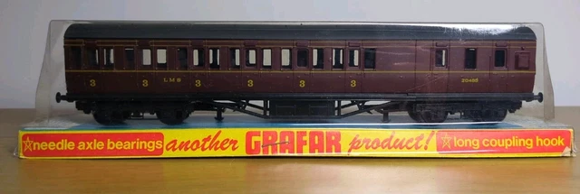 GRAFAR OO GAUGE LMS Maroon 3rd Class Carriage Coach 20485 - Boxed £14. ...