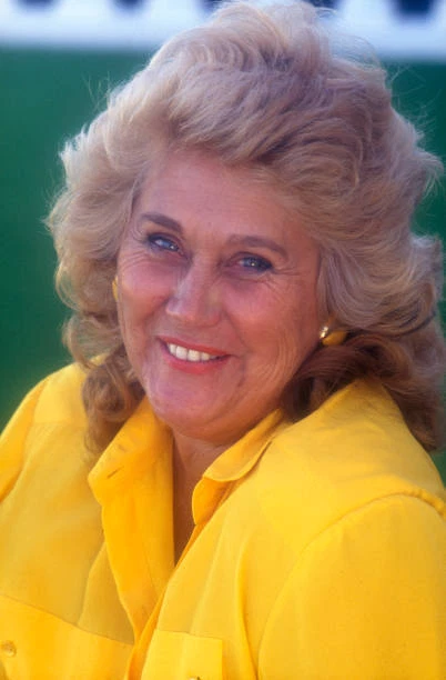 NOELENE HOGAN, THE former wife of Australian actor Paul Hogan, in - Old ...