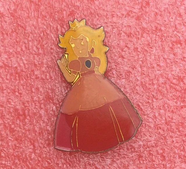 T27 PINS PRINCESSE PEACH Princess Jeu Vidéo NINTENDO MARIO Pichi-Hime ...