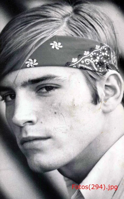 JOE DALLESANDRO, SCHAUSPIELER - 2 Pressefotos - versch. Grössen (5639 ...