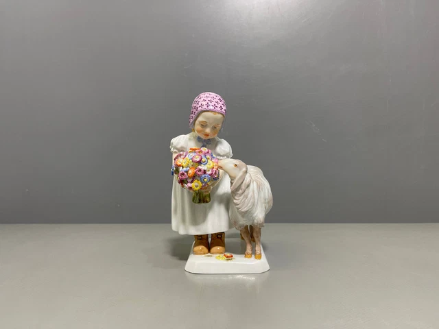MEISSEN FIGUR MÄDCHEN mit Schaf und Blumen 73512 Max Bochmann 1.Wahl H ...