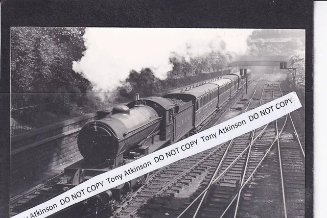 L.N.E.R. (EX GNR) - D49 Class 4-4-0 No.264 @ Edinburgh - Vintage Image ...
