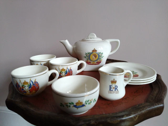 ROYAL CAULDON QUEEN Elizabeth II 1953 Coronation tea set for 3 ...