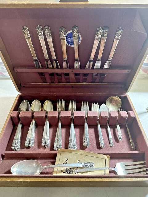HEIRLOOM SILVER MANSION House Oneida Silverware Flatware Vintage Set 52 ...