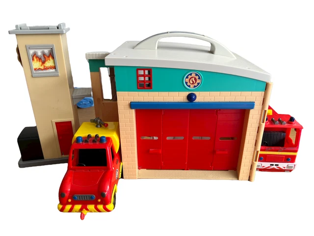 FIREMAN SAM FIRE Station with Training Tower Jupiter Venus Figures ...