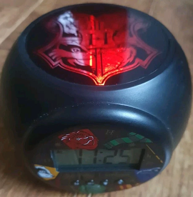 SMIGGLE HARRY POTTER Hogwarts Portable Alarm Clock And Light Projector ...
