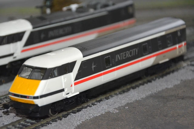 HORNBY CLASS 82 DVT for Inter-City 225 Executive Swallow Dummy Driving ...