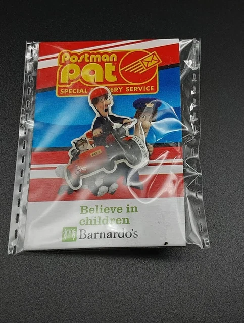 Postman Pat Badges IN VENDITA! - PicClick IT