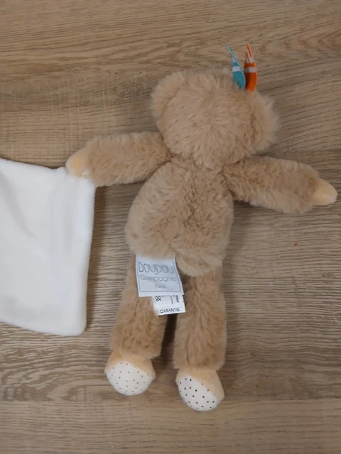 DOUDOU ET COMPAGNIE Teddy Bear Holding Blankie Comforter Soother NWOT £ ...