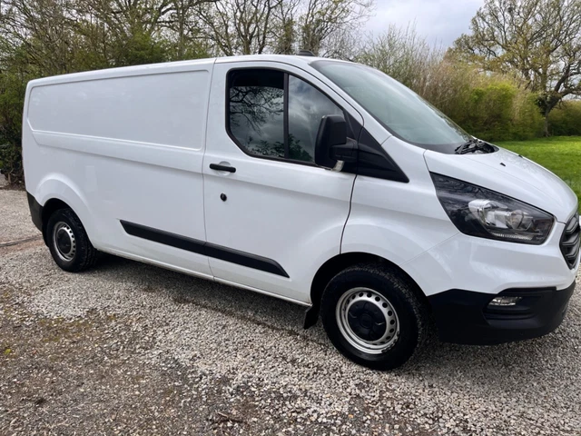 TRANSIT CUSTOM LWB 300 leader van 2021 21 reg 70k 1 owner 6 speed ...