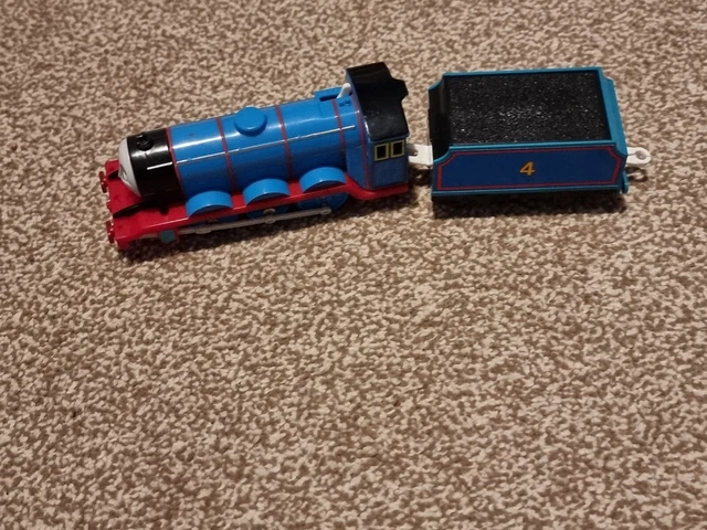 THOMAS THE TANK Engine & Friends TOMY Trackmaster MOTORIZED GORDON ...