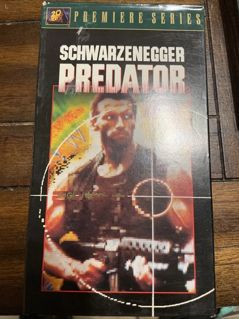PREDATOR (VHS 1987) Arnold Schwarzenegger CBS FOX Video 1515 Classic ...