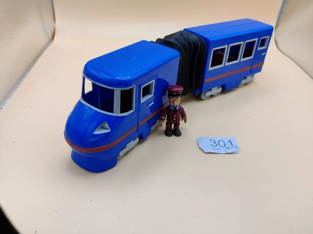 POSTMAN PAT PENCASTER Flyer Push Along Train Small Scale with Ajay ...