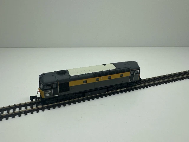 DAPOL 2D-001-021 CLASS 33/1 33103 in BR civil engineers 'Dutch' livery ...
