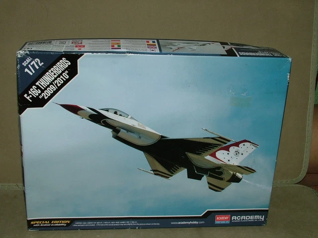 ACADEMY MODELLBAUSATZ MASSSTAB 1:72 F-16 C Thunderbirds Special Edition ...