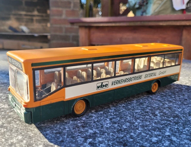 C8 MODELLAUTO STANDARD Linienbus Mercedes Benz O 405 von NZG Maßstab 1: ...