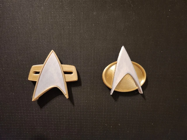 THE NEXT GENERATION/VOYAGER/DS9 combadge 3D Printed Prop Replica £5.00 ...