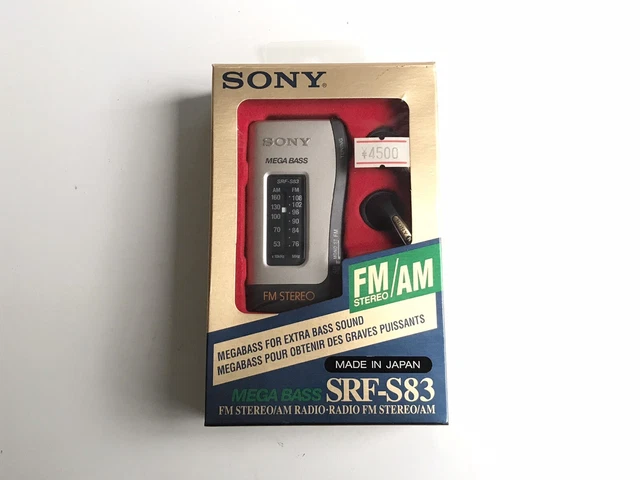 RARE MINI RADIO SONY SRF-S83 vintage FM/AM pocket radio boîte d’origine ...