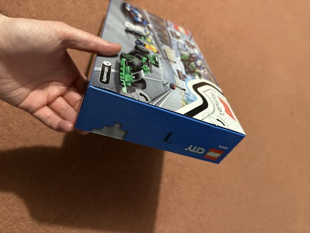 LEGO CITY F1 Grid with VCARB Sauber Race Cars 60474 Brand New And ...