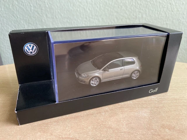 +++HERPA+++VW GOLF VII+++3 türig+++1:43+++Modellauto+++Neuwertig+ ...