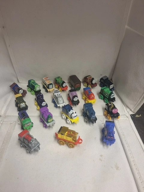 THOMAS THE TANK Engine & Friends Minis Bundle Of 21 Trains DC Super ...